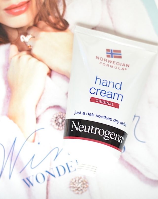 Winter Skin Savior : Neutrogena Norwegian Formula Hand Cream ...