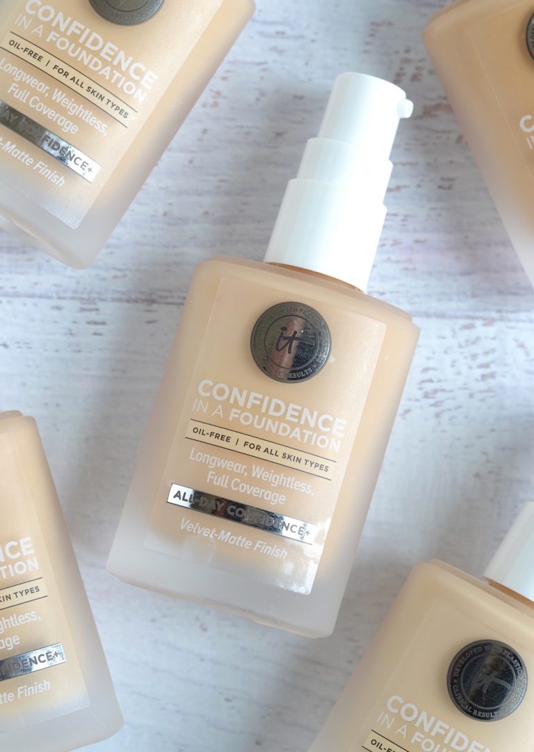 IT Cosmetics Confidence in a Foundation Review and Swatches