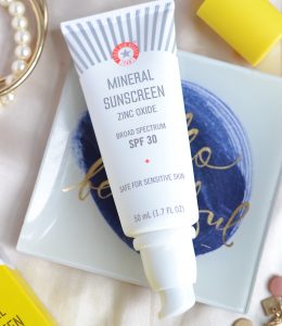 First Aid Beauty Mineral Sunscreen Zinc Oxide SPF 30: Hit or Miss?